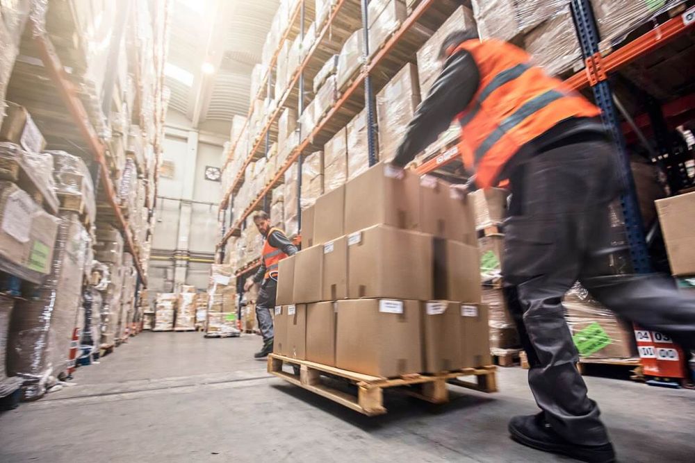 Comprehensive Guide to Japan Warehouse Service | Ezbuy Japan